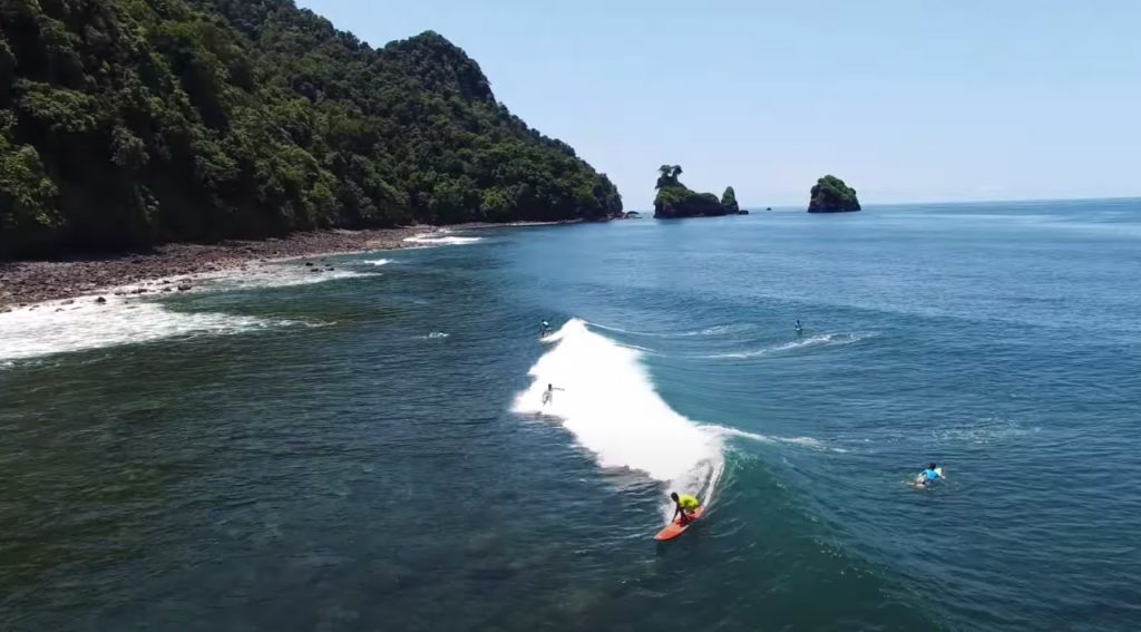 Top 5 surfspots in Colomba (met foto's en beste reistijd) - Colombia.nl